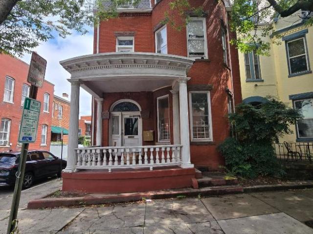 Studio, 1 bath, Single Family 1016 Park Ave