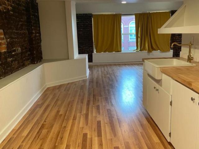 Studio, 1 bath, Single Family 119 W Main Str