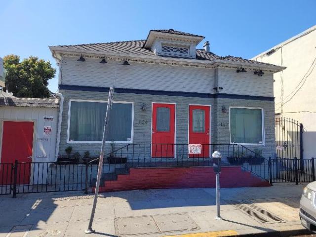 Studio, 1 bath, Single Family 122 E San Salvador