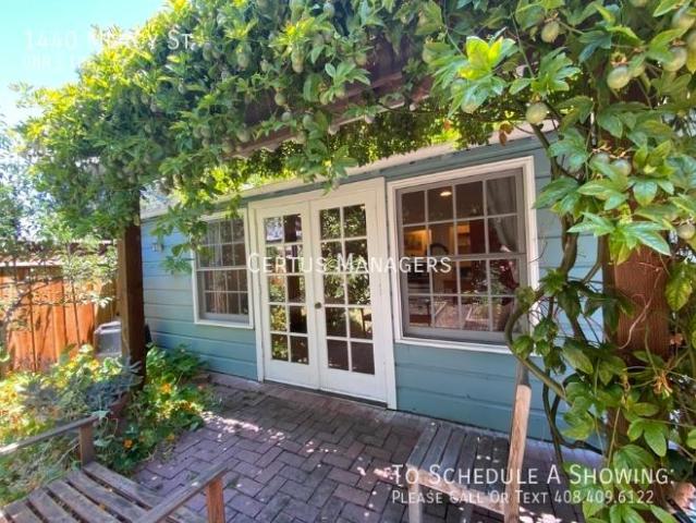 Studio, 1 bath, Single Family 1440 Mercy St