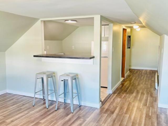 Studio, 1 bath, Single Family 176 Main Street