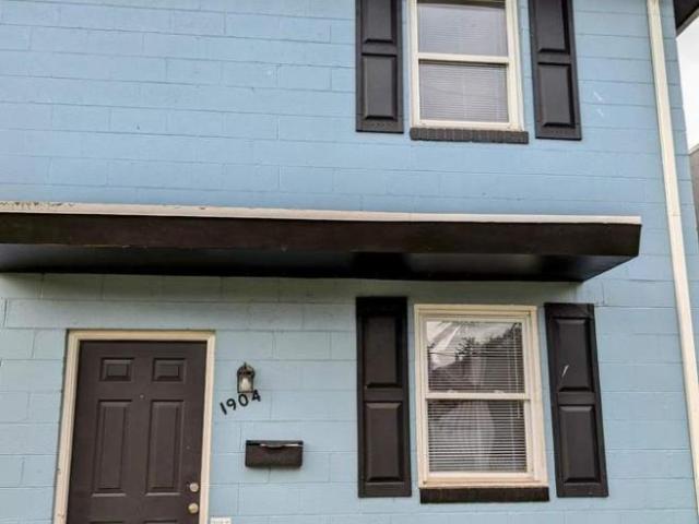 Studio, 1 bath, Single Family 1904 Lakeview Ave