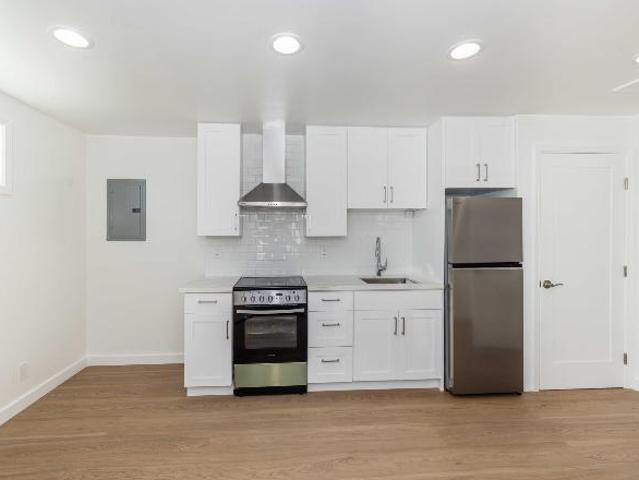 Studio, 1 bath, Single Family 19139A Vaughn Ave