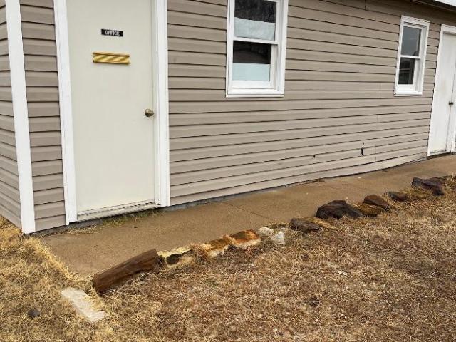 Studio, 1 bath, Single Family 2156 N Weaver Rd #1