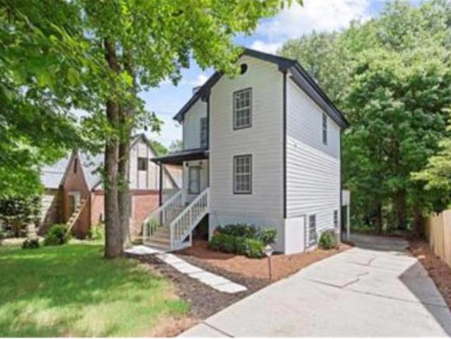 Studio, 1 bath, Single Family 2299 Boulevard Granada