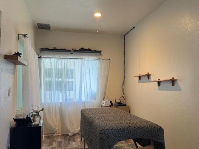 Studio, 1 bath, Single Family 255 E Street