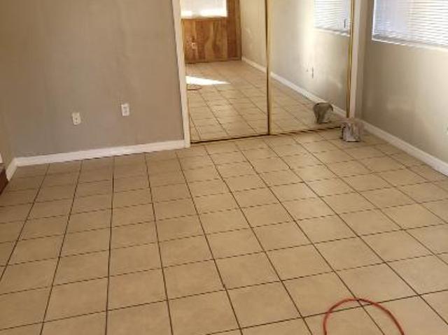Studio, 1 bath, Single Family 280 Moser Ave