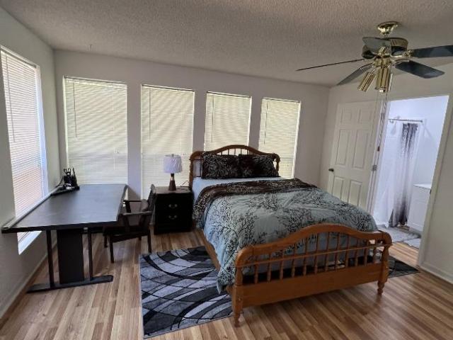 Studio, 1 bath, Single Family 3207 Sylvester Dr