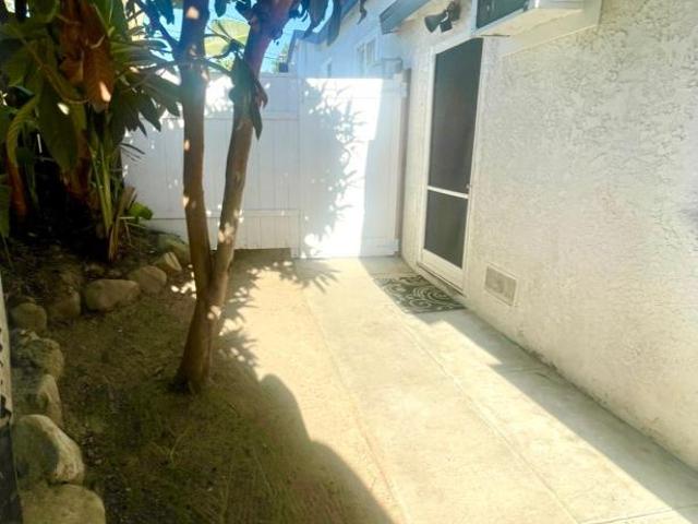 Studio, 1 bath, Single Family 413 N Orange Ave