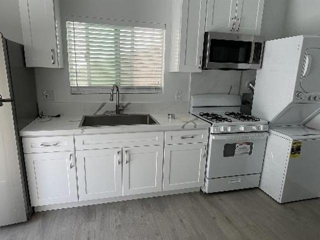 Studio, 1 bath, Single Family 4354 138th Street