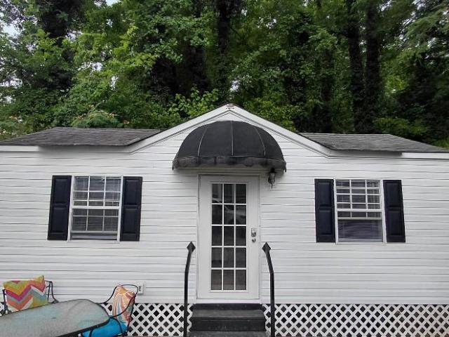 Studio, 1 bath, Single Family 521 Broadway St