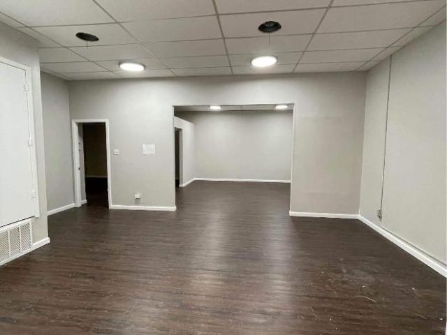 Studio, 1 bath, Single Family 7235 Glenview Drive