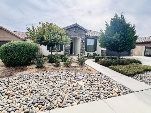 Studio, 1 bath, Single Family 9223 Oak Garden Lane