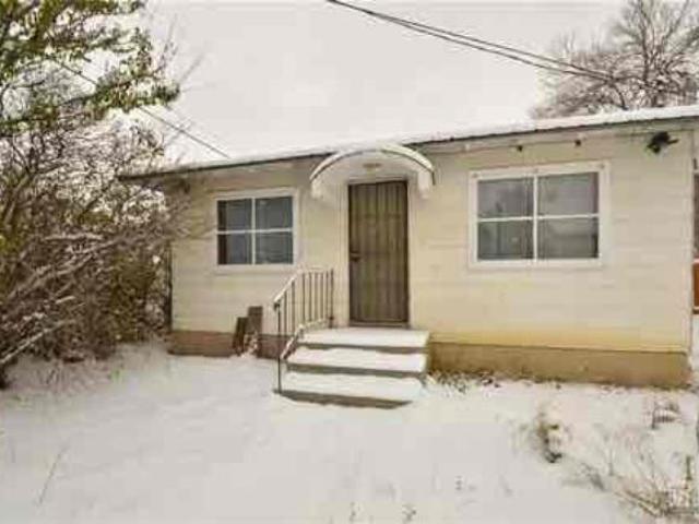 Studio, 1 bath, Single Family 922 1/2 Terry Ave