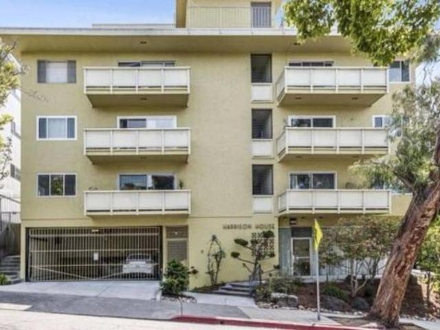 Studio, 1 bath, Townhouse/Brownstone/RowHouse 3750 Harrison Street