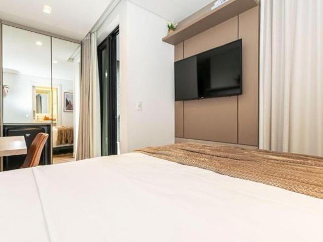 studio 20m2 mobiliado c/ sacada a venda no batel R$ 380.000,00