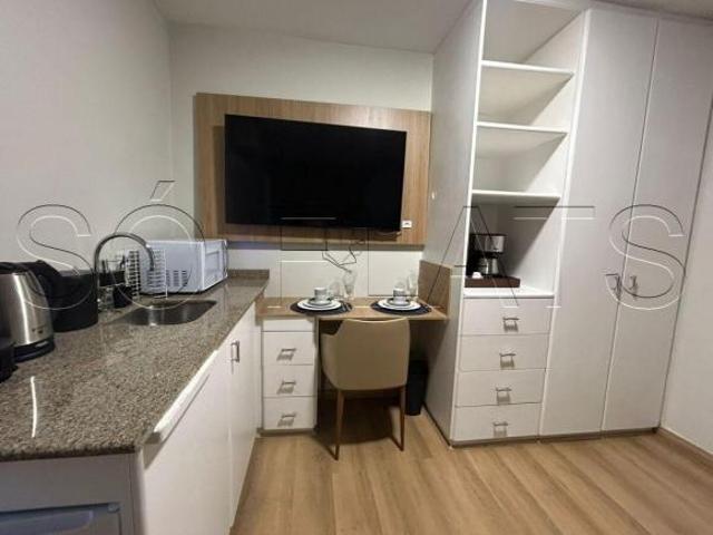 Studio 23m² no Alto da XV em Curitiba | Próximo ao Jardim Botânico e Hospital Cajuru
