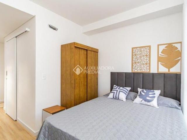 Studio 27m² Centro mobiliado