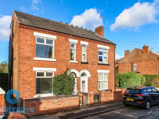Studio 2, Upper Wellington Street, Long Eaton NG10, Room to rent, £700 pcm | PrimeLocation