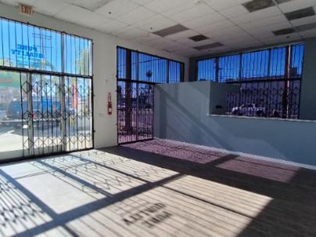 Studio, 2 bath, Single Family 8332 Sepulveda Blvd
