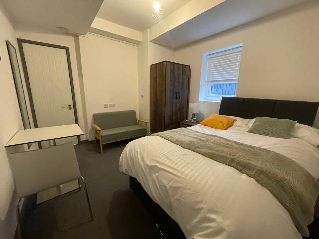 Studio 2 Milton Road, Fletton, Peterborough, Cambridgeshire PE2, Room to rent, £595 pcm | PrimeLocation