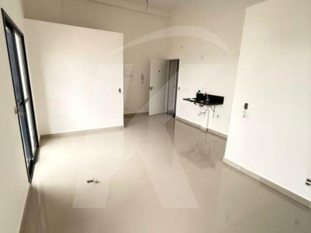Studio 30 m², sacada gourmet na Vila Galvão em Guarulhos