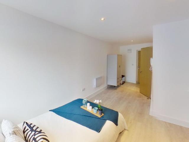 Studio 32, Dojo House, 217 Ilkeston Road, Lenton, Nottingham NG7, Room to rent, £910 pcm | PrimeLocation