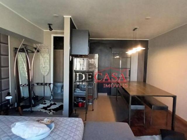 Studio 37m² mobilado. Para investimento no Centro