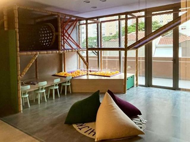 Studio 38 m², 1 dormitório, 1 vaga de garagem, próximo do metro Oscar Freire