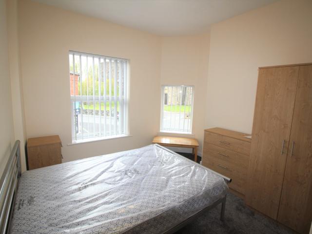 STUDIO 7, 24 28 LANCASTER HOUSE, NORTH ROAD, ST HELENS. WA10 2TL