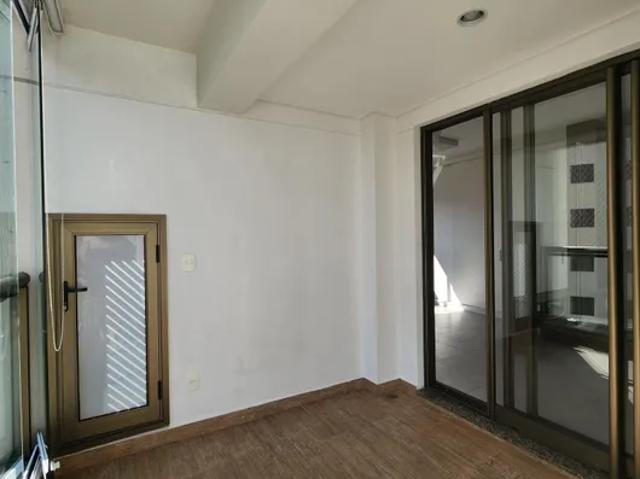 1 dormitorio 45 m² SEMIMOBILIADO, 1 vaga fixa e livre + depósito