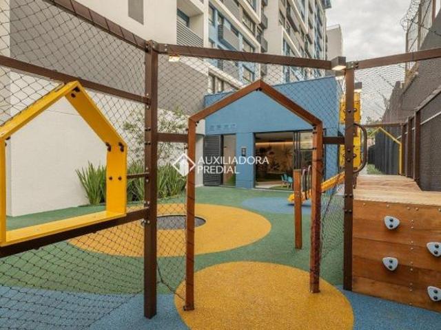 Studio 45m² na Cidade Baixa com 1 dormitório e 1 vaga escriturada