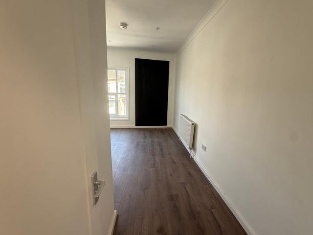 Studio 4 Perfect for Young Professionals Couple