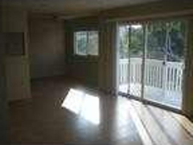 Studio, $600 0br