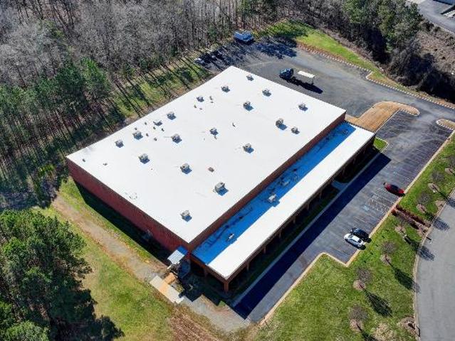 Studio, 6 bath, Single Family 253 Castleberry Industrial Drive