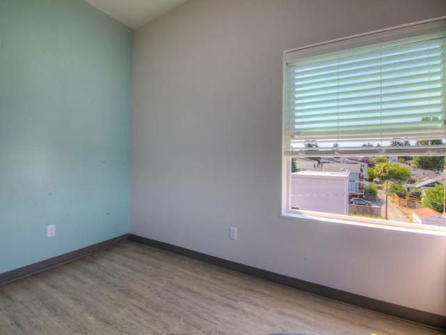 Studio 85th Studio Apartment for Rent at 358 Nw 85th St, Seattle, WA 98117 Greenwood