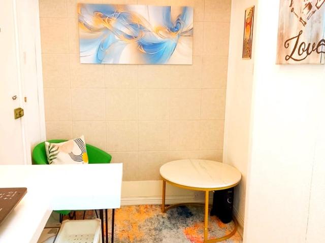 Studio colindale 5 minutes from tube