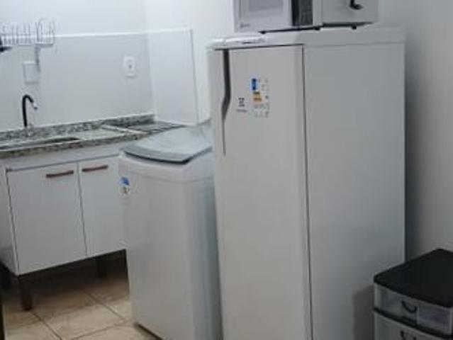 STUDIO COM MOBÍLIA