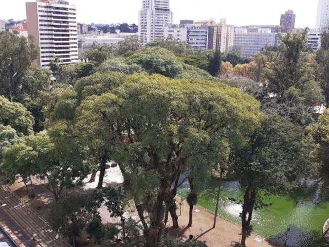 Studio com conforto e ótima localização