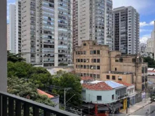 Studio com pé direito duplo a 300m do Metrô Perdizes, ideal para morar oui Investir
