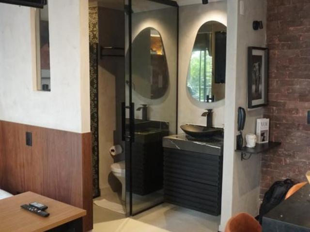 Studio com sacada Mobiliado e decorado