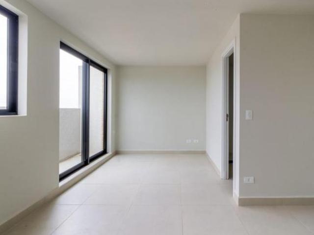 Studio com terraço no Portão
