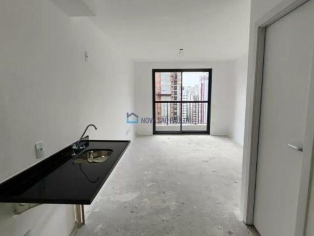 Studio com varanda na Vila Olímpia Condomínio completo e moderno