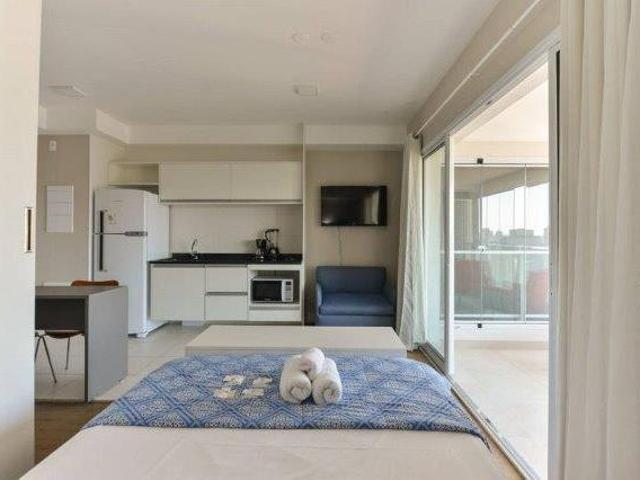 Studio com Vista Panorâmica, Poucos Metros da Av. Paulista e Metrô, Aluguel S/ Fiador