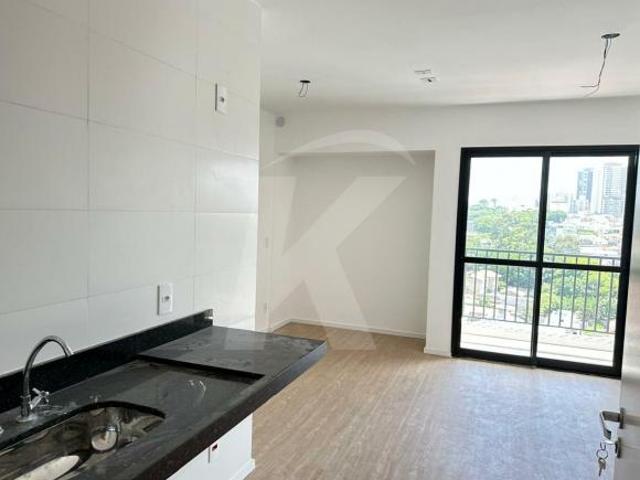 Studio com 1 dormitório, 1 banheiro e cozinha