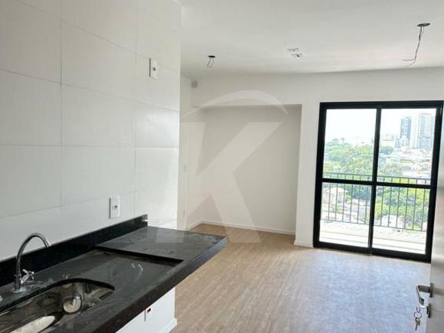 Studio com 1 dormitório, 1 banheiro e cozinha