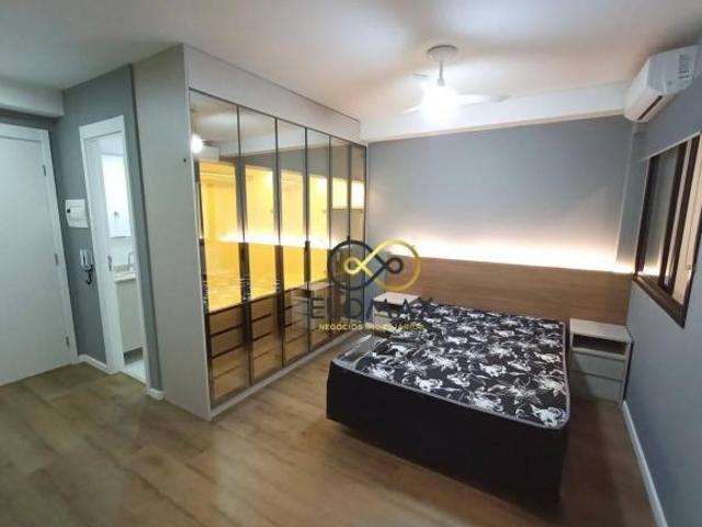Studio com 1 dormitório à venda, 27 m² por R$ 270.000,00 Centro São Paulo/SP