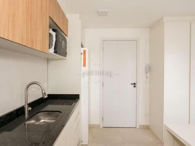 Studio com 1 dormitório à venda, 23 m² por R$ 320