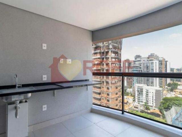 STUDIO REFORMADO | 32m² | BROOKLIN | PRONTO PARA MORAR OU INVESTIR