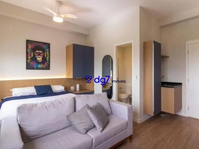 Studio com 1 dormitório, cozinha planejada e varanda em Pinheiros!